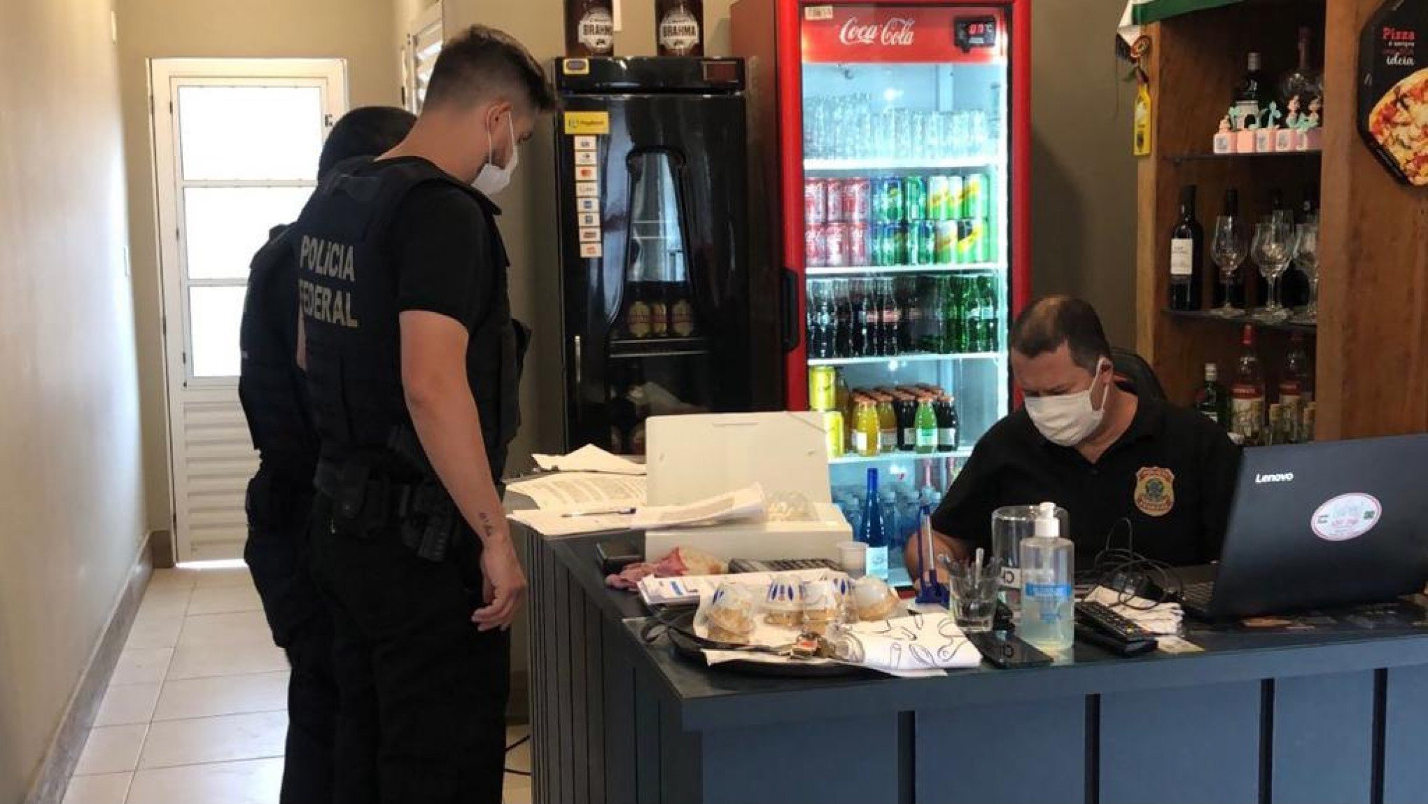 Pf Prende Suspeitos De Atuar Com Lavagem De Dinheiro E Evasão De