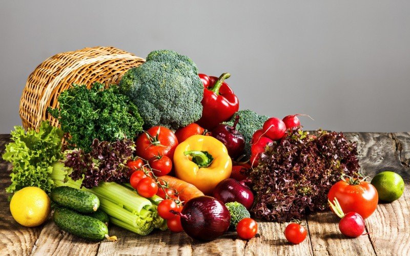 Confira 8 dicas que podem te ajudar a consumir mais vegetais - NUTRINDO ...