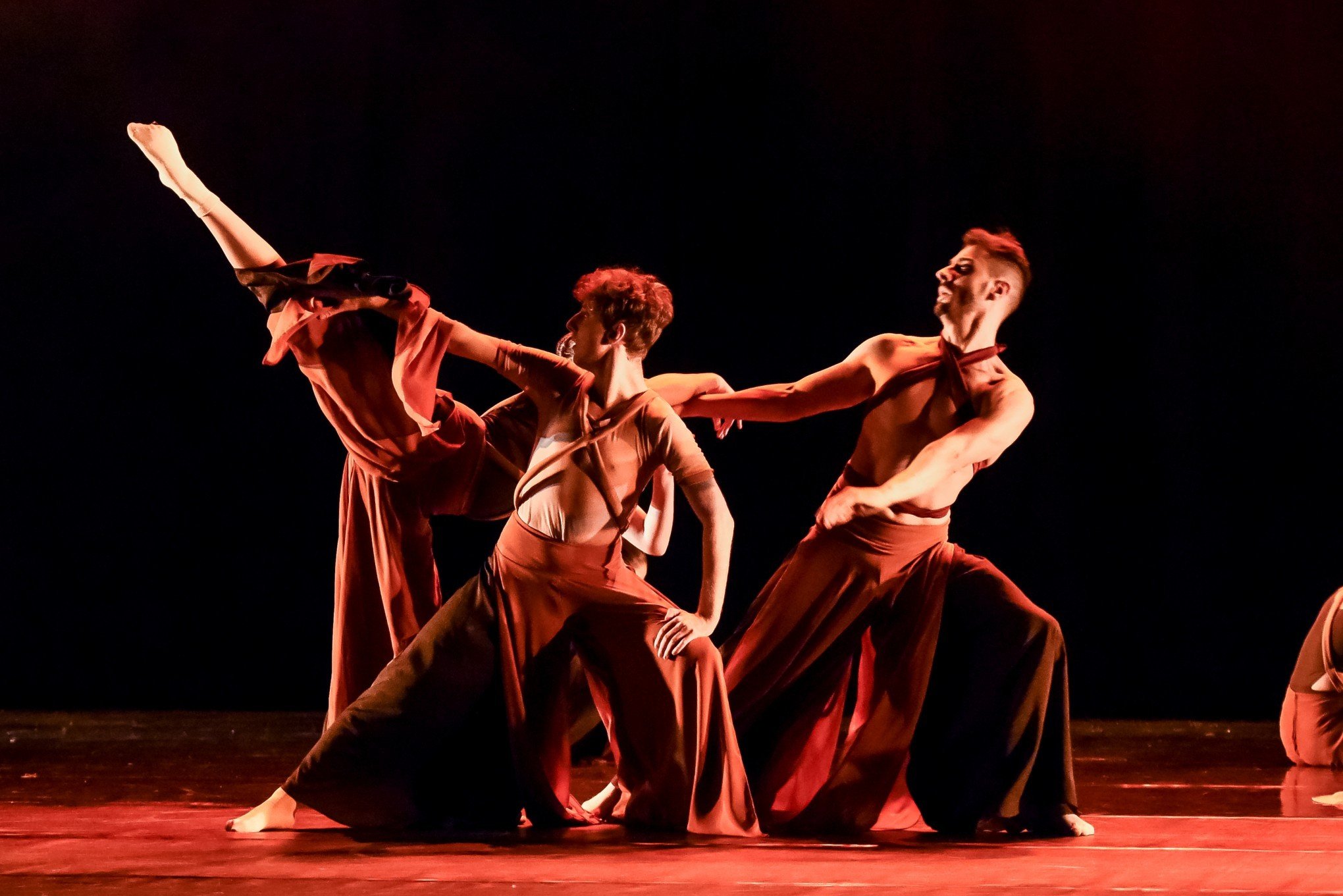 Vem aí mais uma intensa temporada de danças - Região - Jornal VS