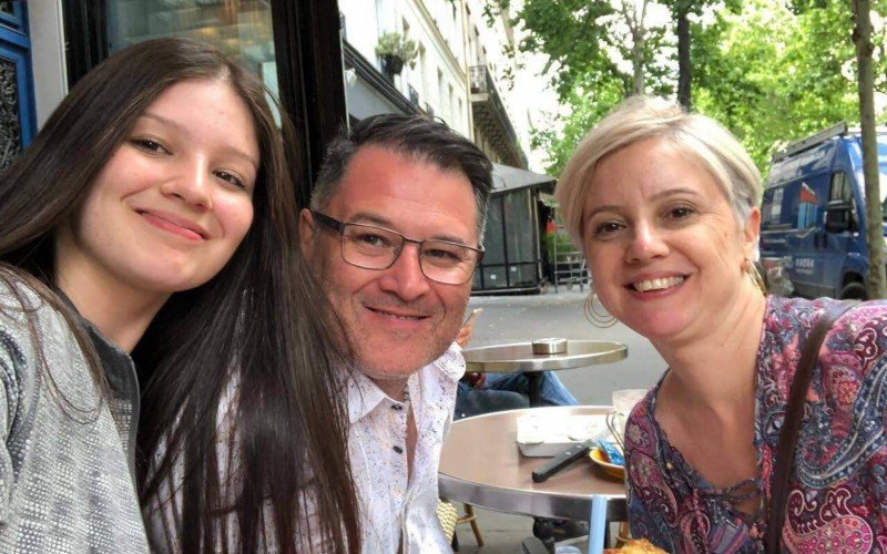 Paciente passa por autotransplante de medula e vence linfoma às ...