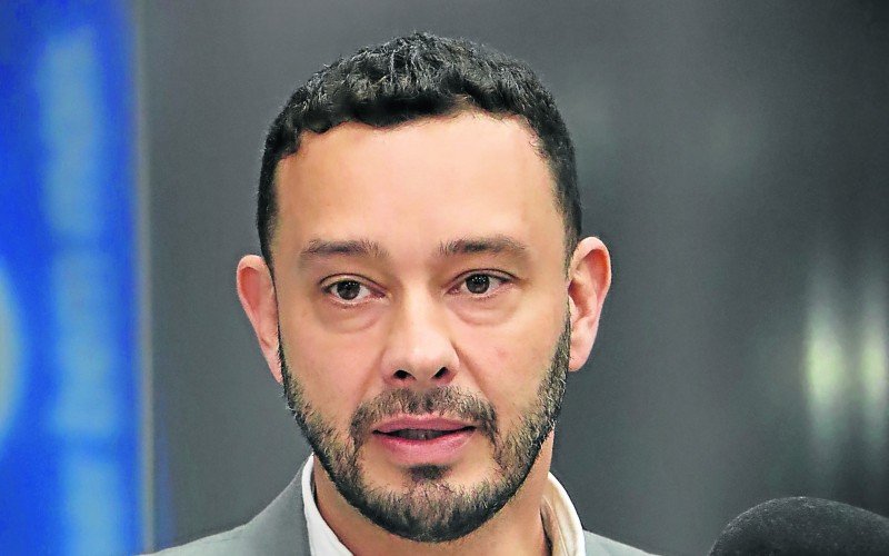 ELEIÇÕES: "Precisamos voltar a ter futuro", diz Fufa Azevedo, candidato ...