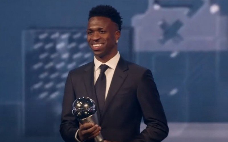 Vini Jr. vence o The Best da Fifa; Thiago Maia, do Inter, recebe prêmio ...