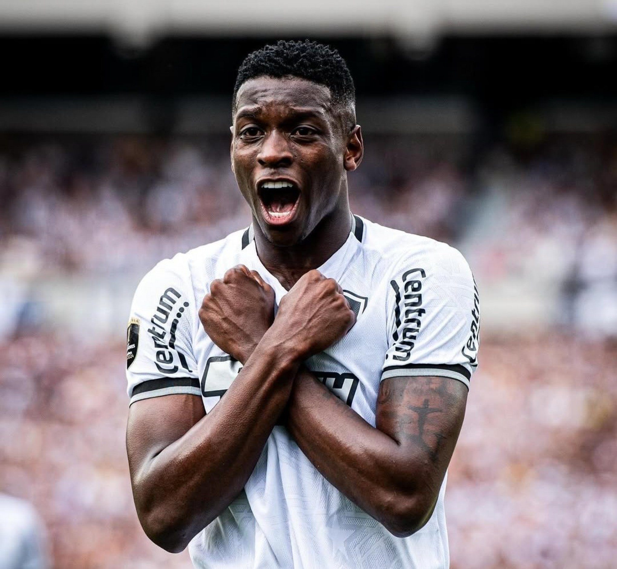 Luiz Henrique supera Messi e é eleito Rei da América | abc+