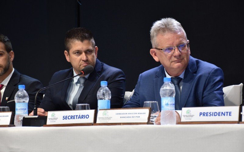 Daniel Michaelsen e Alexandre da Silva assumem a Prefeitura de Nova ...