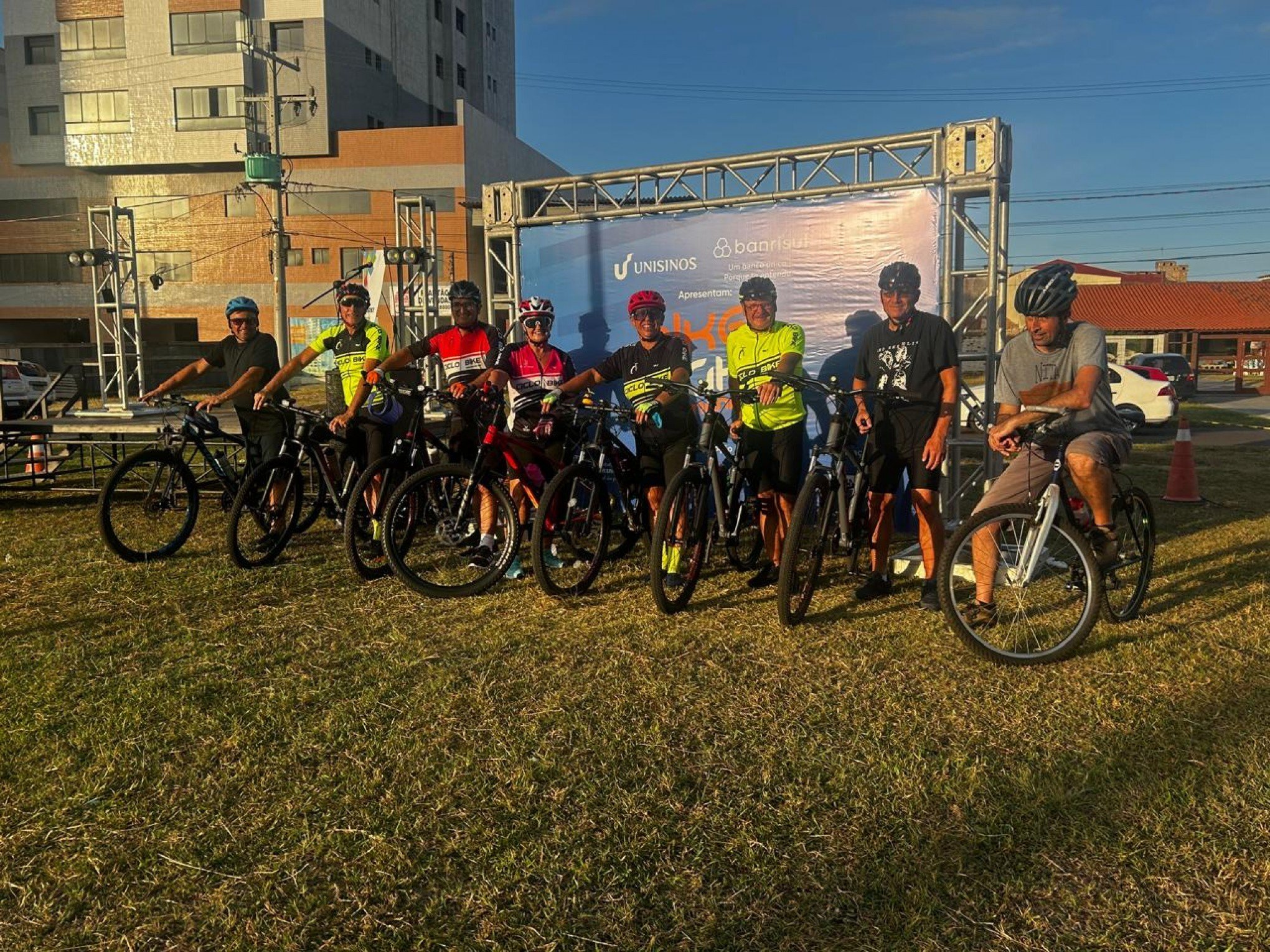Noite sobre duas rodas: Bike Night anima Tramandaí | abc+