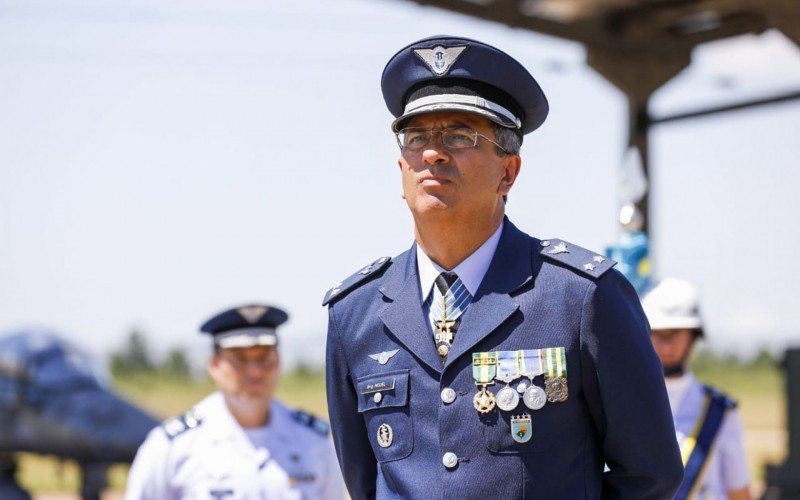 Brigadeiro do ar Eduardo Miguel Soares assume o comando do V Comar | abc+