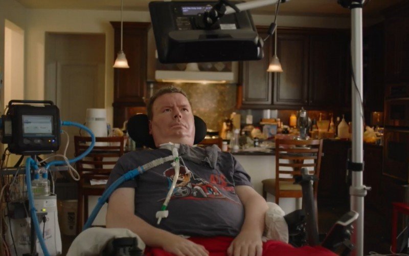 Homem digita por pensamento com chip cerebral da Neuralink de Musk; entenda | abc+