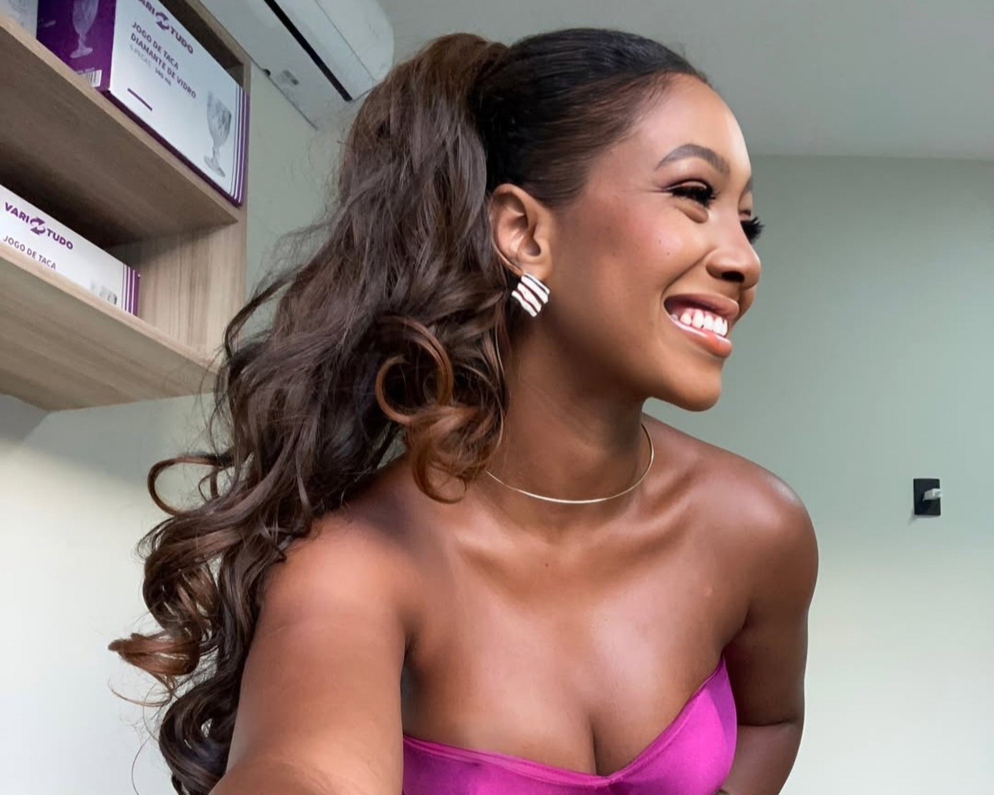 3 erros na hora de escolher o penteado de madrinha de casamento (e 7 ideias perfeitas) | abc+