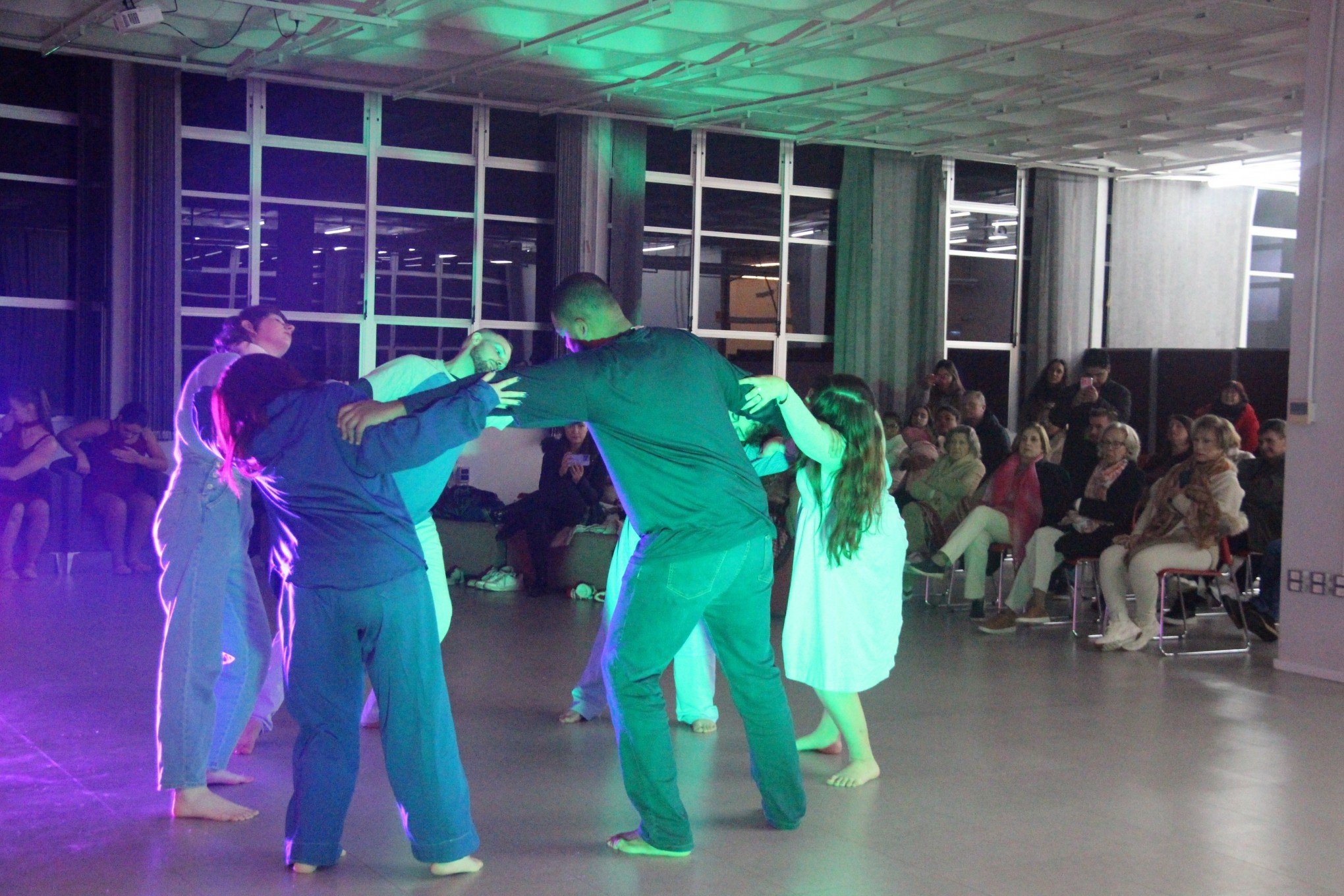 VÍDEO: Diferentes ritmos e danças encantam na Feevale | abc+