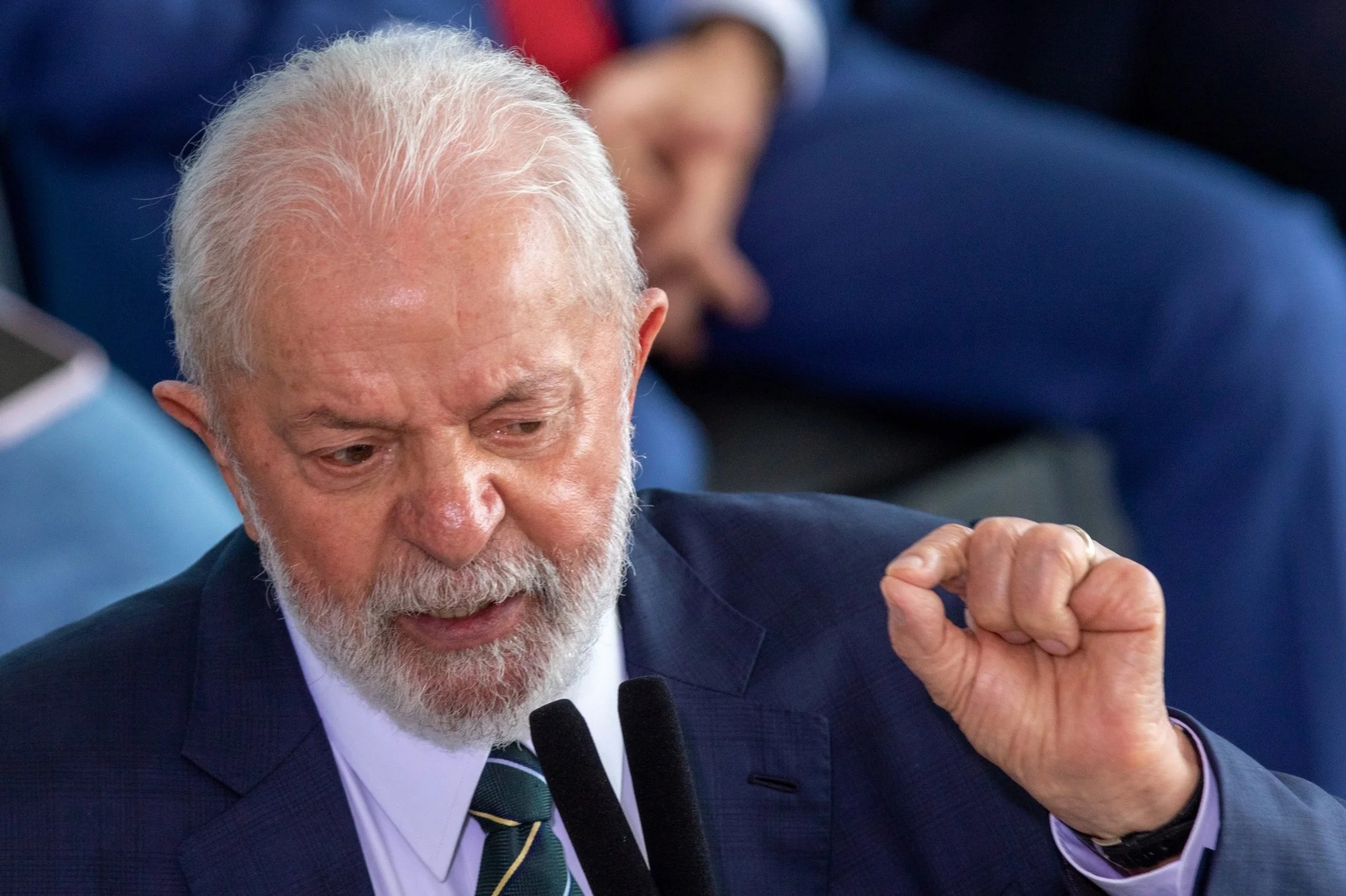 Lula veta aumento do número de deputados federais | abc+