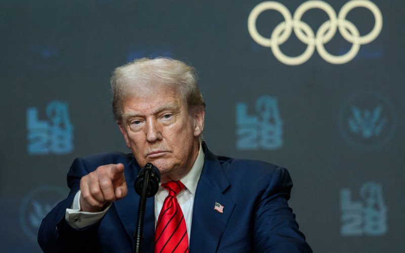 Trump nega estar em guerra com a Venezuela, fala em "consertar" país e ...