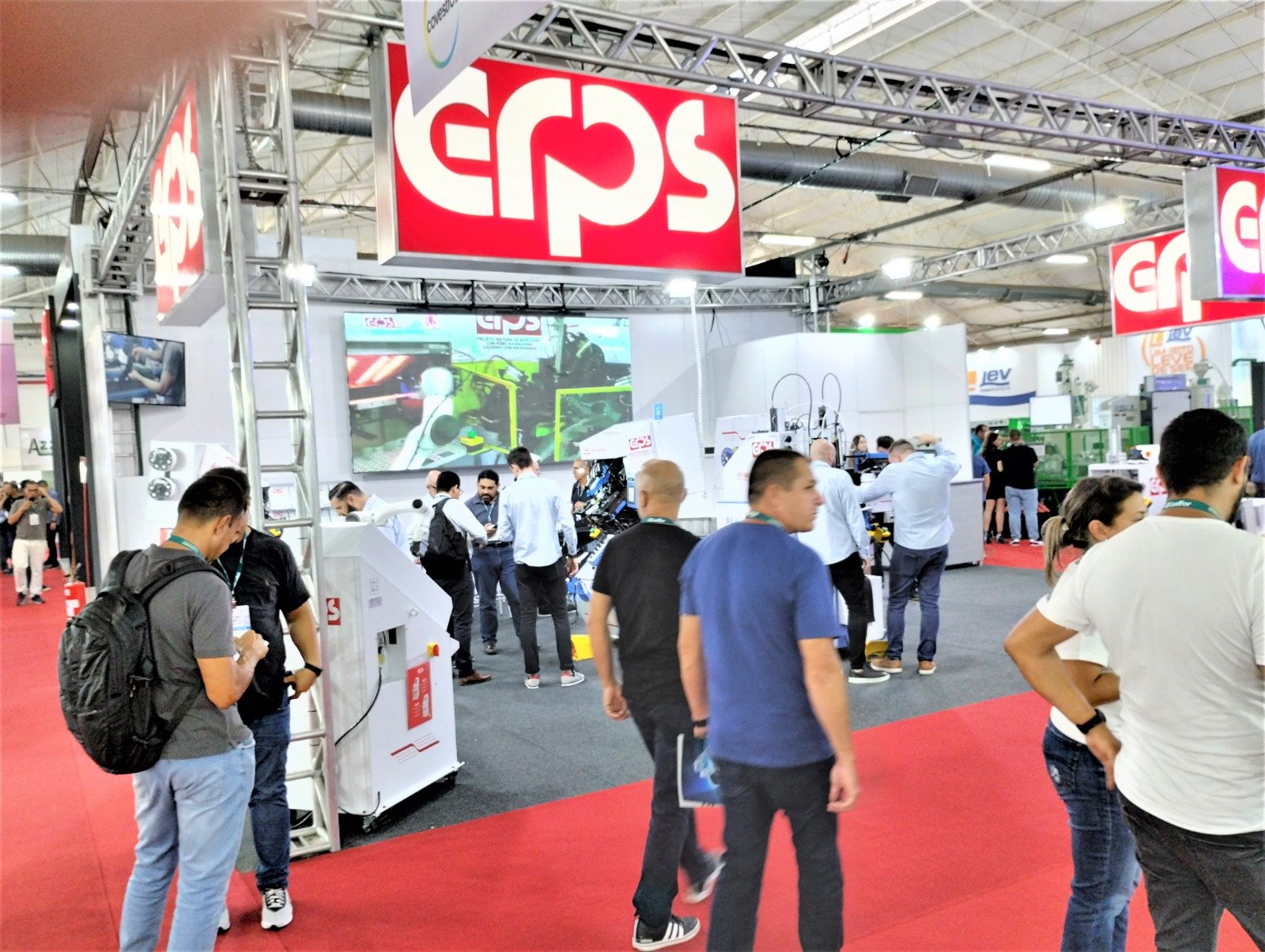 ERPS: 50 anos de uma trajetória voltada à inovação no mercado de ...