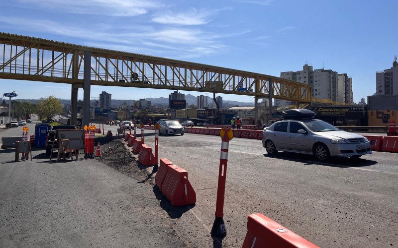 BR-116: Trânsito começa a ser redistribuído em trecho de Novo Hamburgo ...