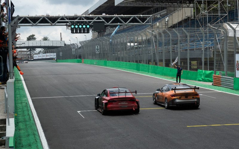 MC Tubarão conquista tricampeonato na GT4 Light nas 1000 Milhas de ...