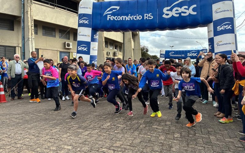 Rústica com cerca de 800 alunos inscritos abre o JEM e ParaJEM 2026 | abc+
