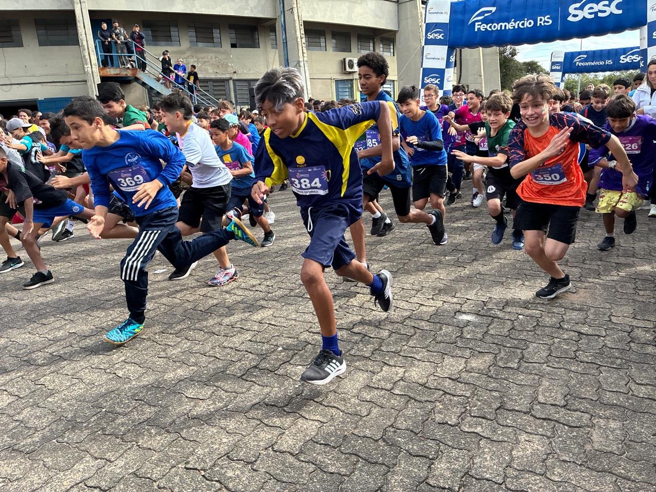 Rústica com cerca de 800 alunos inscritos abre o JEM e ParaJEM 2026 | abc+