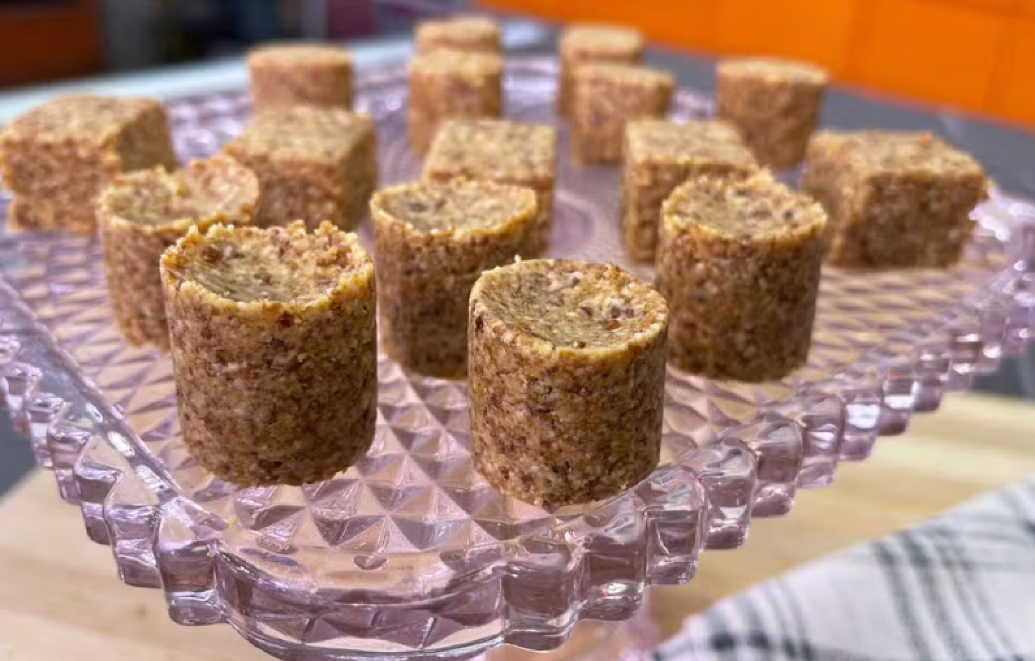 RECEITA DA ANA MARIA BRAGA: Saiba como fazer Paçoquinha de flocos de ...